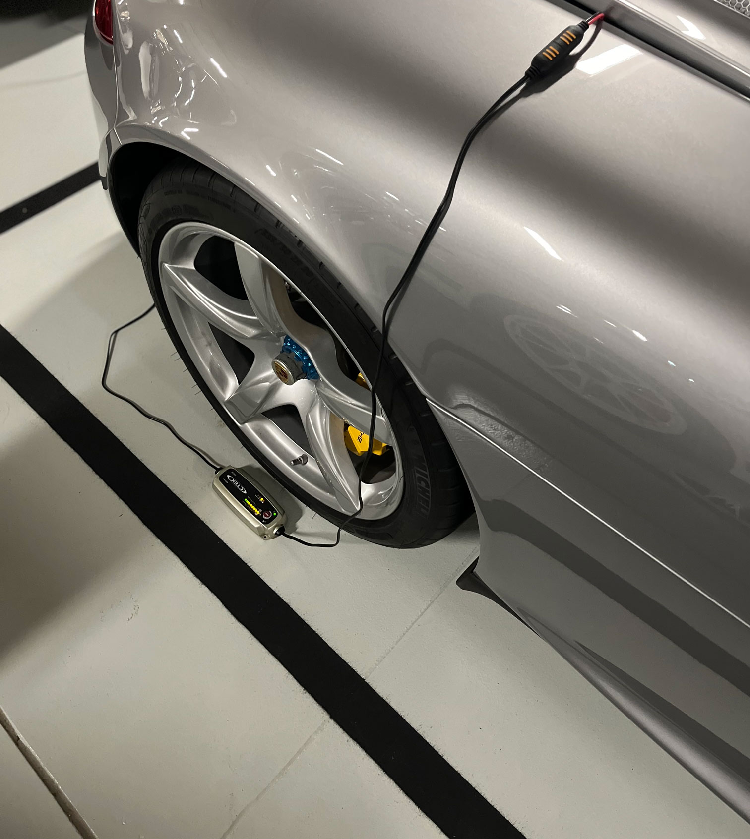 Managed car storage: keeping vehicle batteries ready to drive | ctek.com
