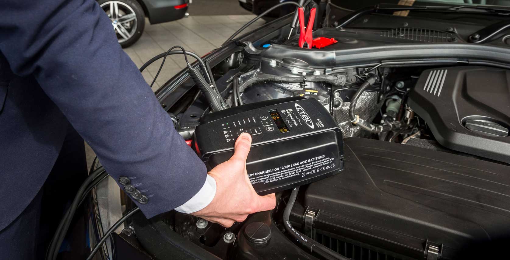 Enhancing the customer experience with showroom charging: The CTEK MXTS ...