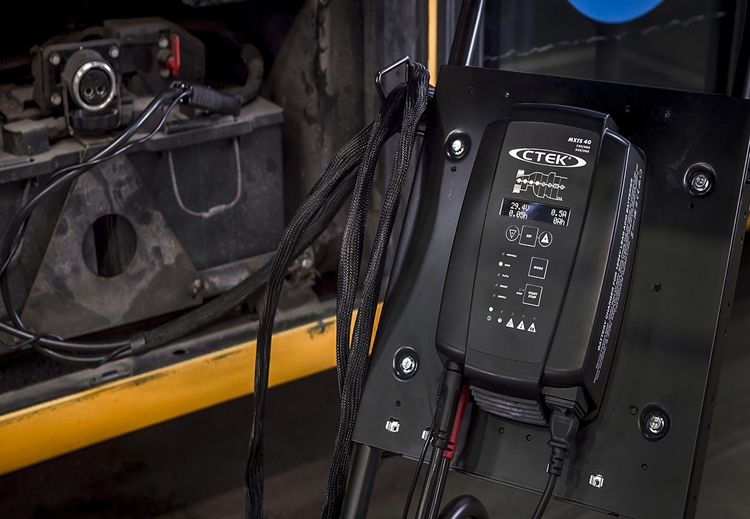 Customer guides CTEK Consumer